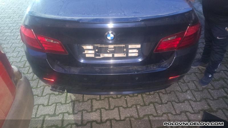 BMW 520 Enterijer