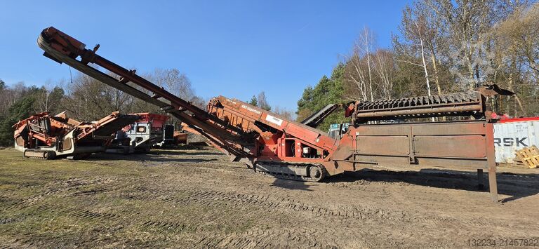 Praćeni skriner
Terex Finlay 683 tracked screener