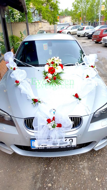 Dekoracija Automobila – 006