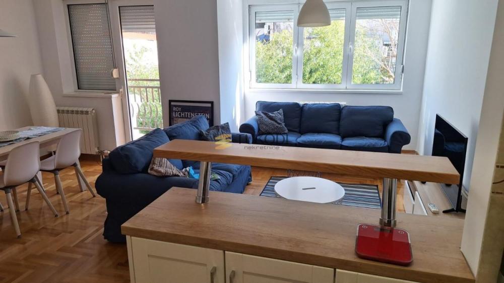 Dvosoban stan za izdavanje, 54m2, 900€