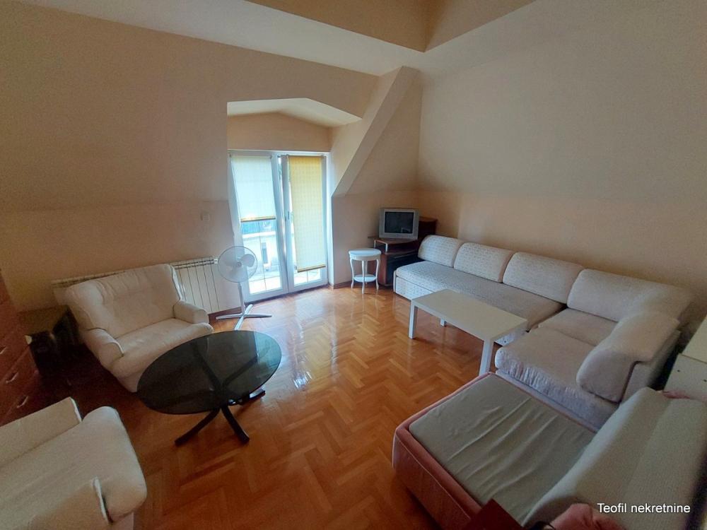 Bože Jankovića, Dvosoban stan za izdavanje, 60m2, 500€