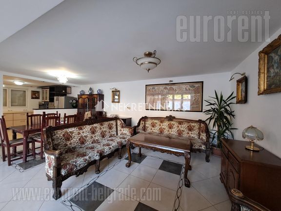 #24964, Prodaja, Kuća, KONJARNIK, 600000 EUR