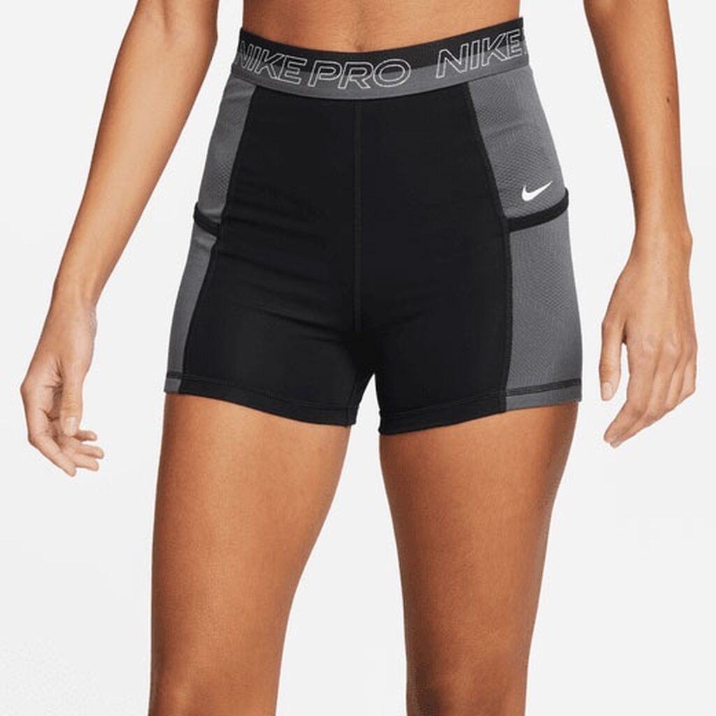 NIKE Womens Pro Dri-FIT 3" Training Shorts with Pockets vel. L
