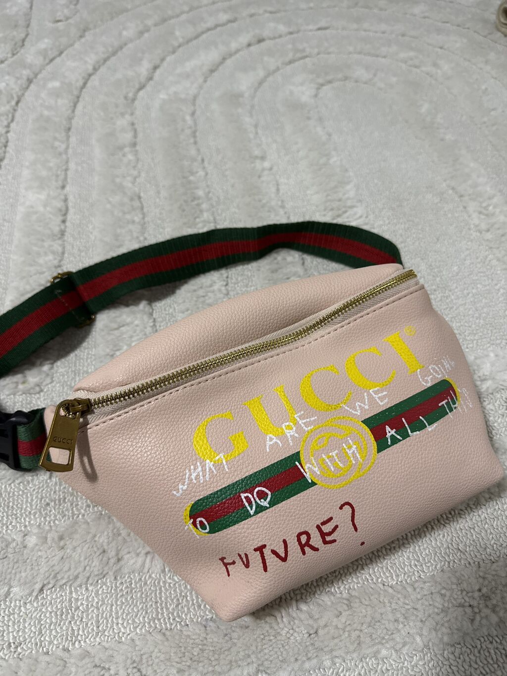 Torbica Gucci. Nova
