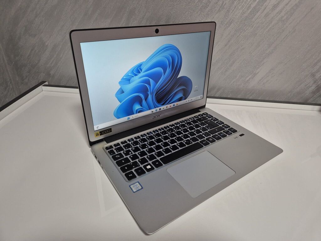 Na prodaju laptop Acer SWIFT  u dobrom očuvanom stanju -Maximalno