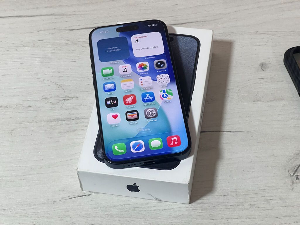 Apple iPhone 15 Pro 128gb Blue Titanium (BH: 100%) Stanje odlično