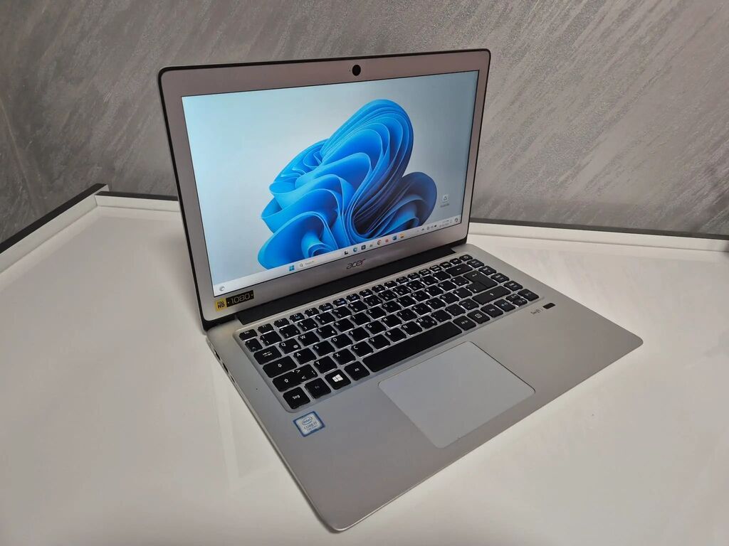 Acer Swift 3 ultrabook – 14" lagani aluminijumski laptop Ključne