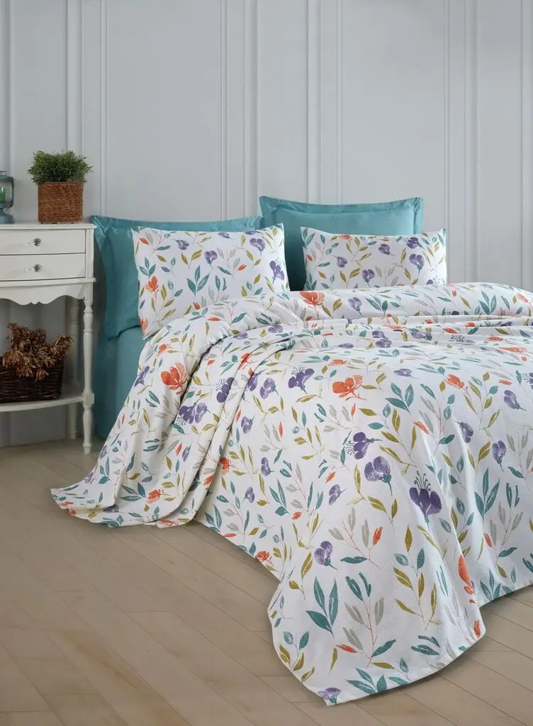 L'essentiel Maison Set Prekrivač i jastučnice Floral, 200x230 cm, Šareni