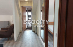 Vračar, Južni bulevar, , 3.0, 65m2, 600EUR Stan u kući, bašta