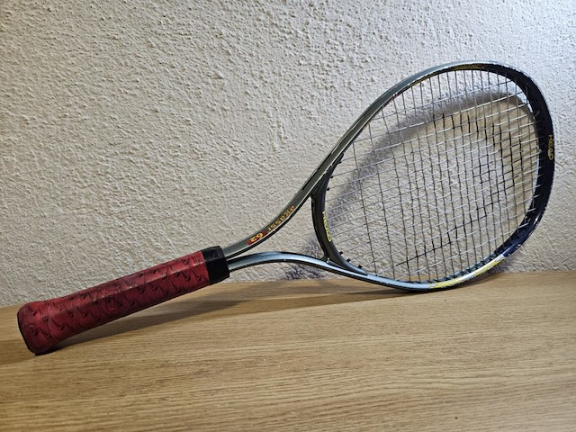 Deciji teniski reket Head Agassi 61 za tenis 225g 24` 9