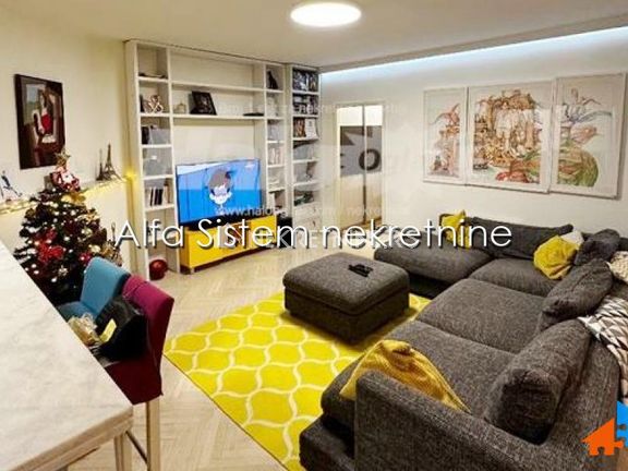 Vračar, Hram Svetog Save, 3.0 stan, 85m2, 1100 EUR, ID 49093