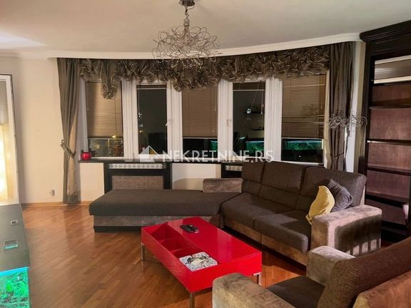 ĐERAM PIJACA 3.0 - ZVEZDARA