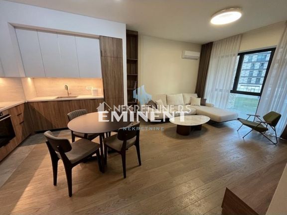 Savski venac, Beograd na vodi, Luke Ćelovića Trebinjca, 3.0, 79m2, 1600 EUR