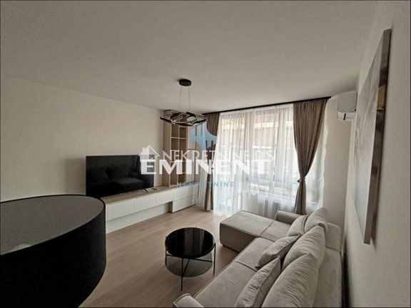 Savski venac, Beograd na vodi, Luke Ćelovića Trebinjca, 2.0, 57m2, 1300 EUR