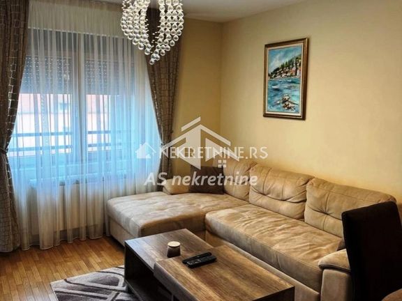 Zemun, Cara Dušana, 2.0 stan, 47m2, 700 EUR