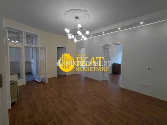 Vračar, 110m2 idealan za poslovni prostor ID#4877