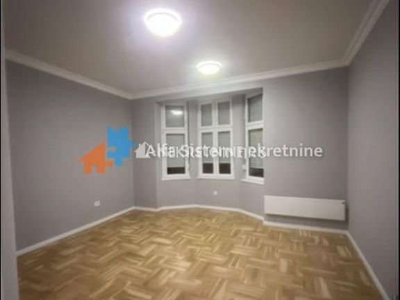 Savski venac, Klinički centar, 3.0 stan, 70m2, 1100 EUR, ID 51933