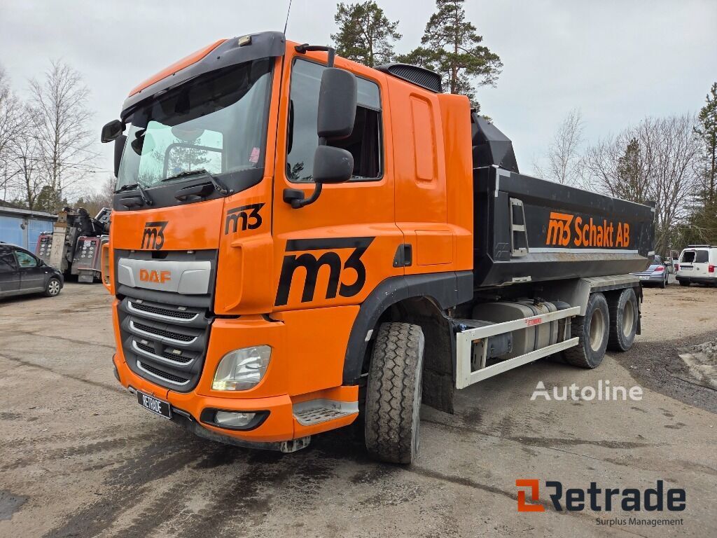 Prodaje se DAF FAS CF410Y kiper na aukciji