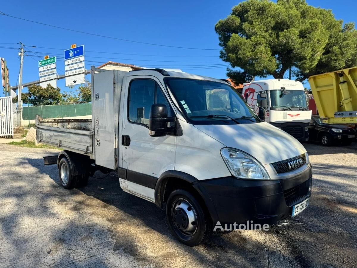 IVECO Daily 35C12 kamion kiper < 3.5t