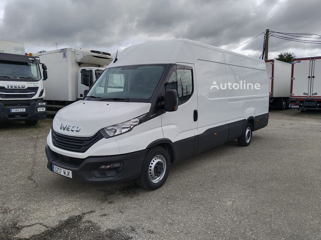 IVECO Daily 35S16 minibus furgon