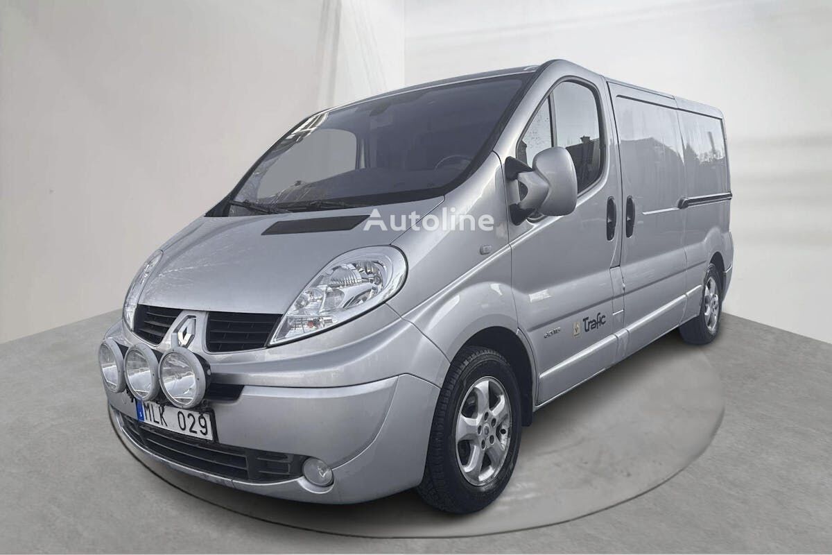 Prodaje se Renault Trafic minibus furgon na aukciji
