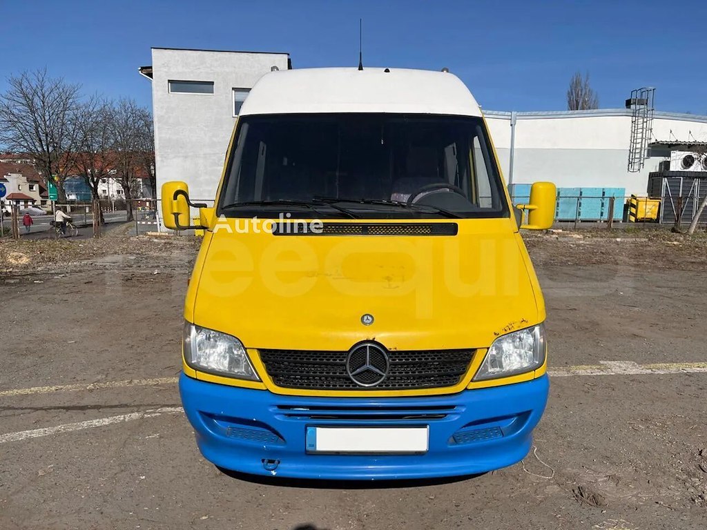 Prodaje se Mercedes-Benz Sprinter putnički minibus na aukciji