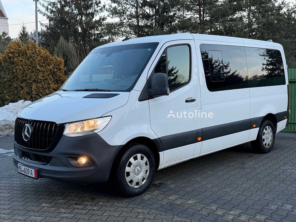 Prodaje se Mercedes-Benz Sprinter Tourer putnički minibus na aukciji