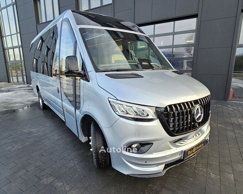 Novi Mercedes-Benz Mercedes-Benz Sprinter 519 CDI – VIP Edition putnički minibus