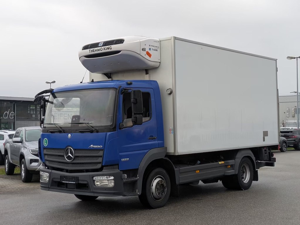 Mercedes-Benz Atego 1223 / refrigerated truck / tail lift kamion hladnjača
