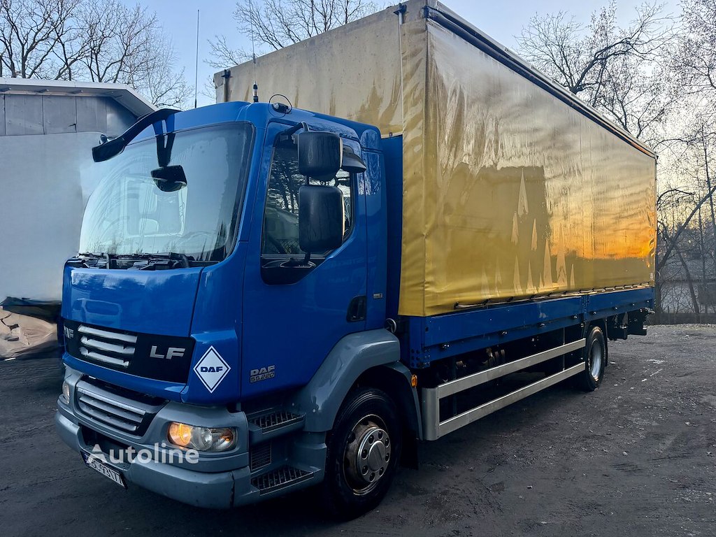 DAF LF 55 250 kamion sa klizna zavesa cerada