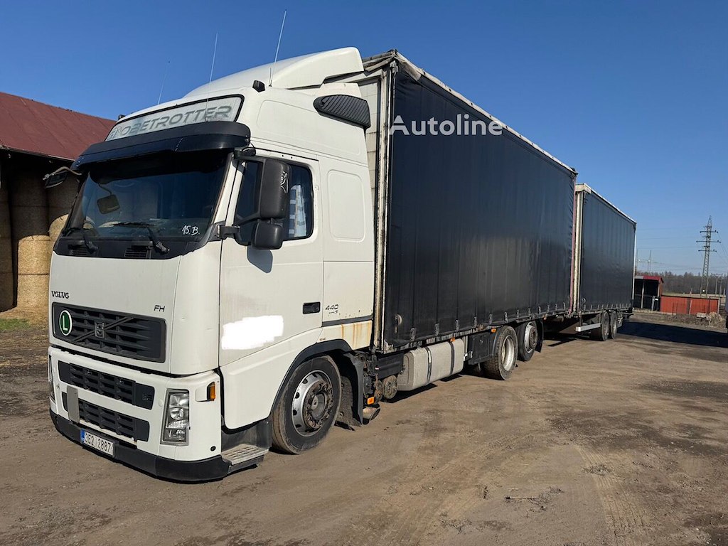 Volvo FH 440 kamion sa klizna zavesa cerada + prikolica sa kliznom ceradom