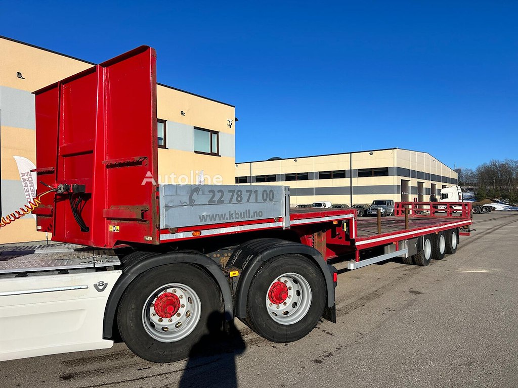 Istrail JU43 SAF + LIFTING AXLE poluprikolica sa niskom platformom