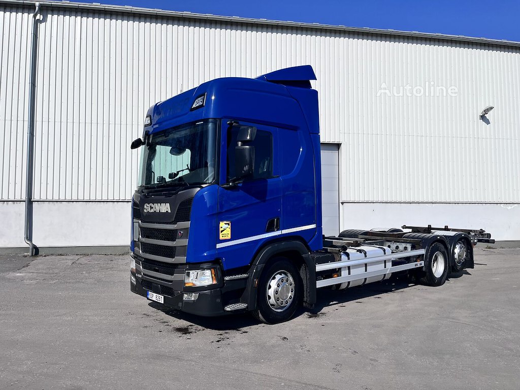 Scania R450 vozilo za prevoz kontejnera