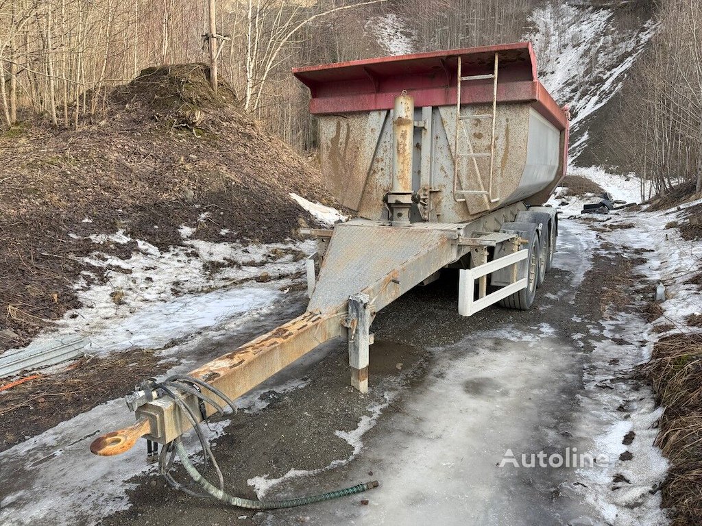 Prodaje se Carnehl 3-akslet tipp henger – kraftig boggihenger prikolicu kiper na aukciji