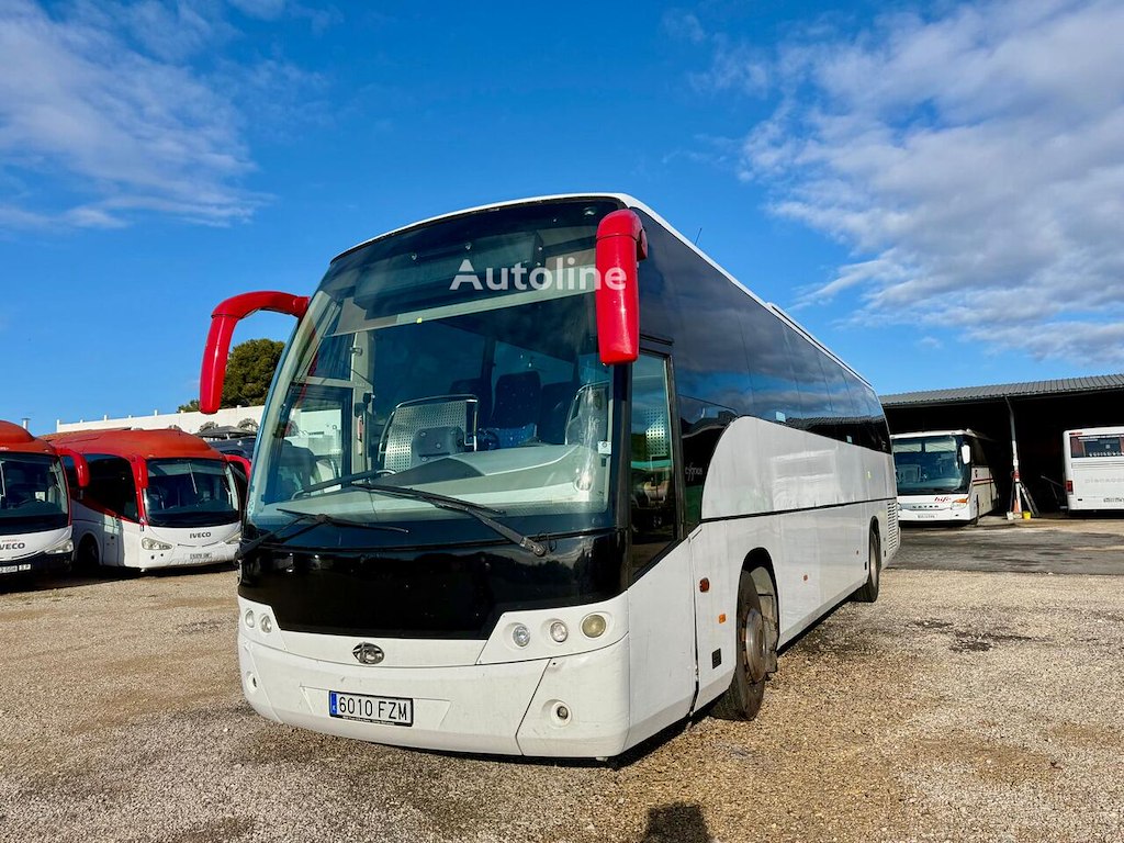 IVECO BEULAS CYGNUS /55+1 GUIA +1CONDUCTOR EURO 4 turistički autobus