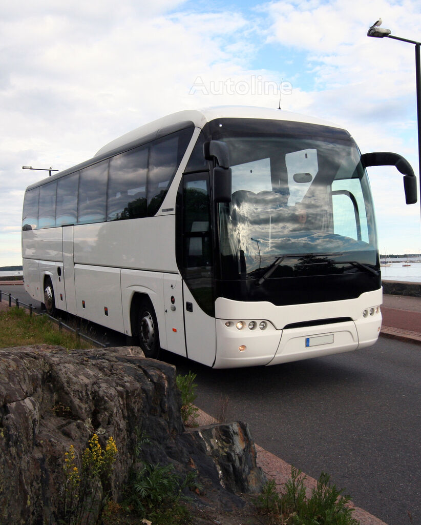 Neoplan Tourliner N2216 turistički autobus