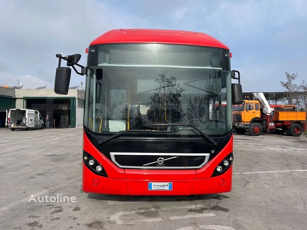 Prodaje se Volvo B4SH gradski autobus na aukciji