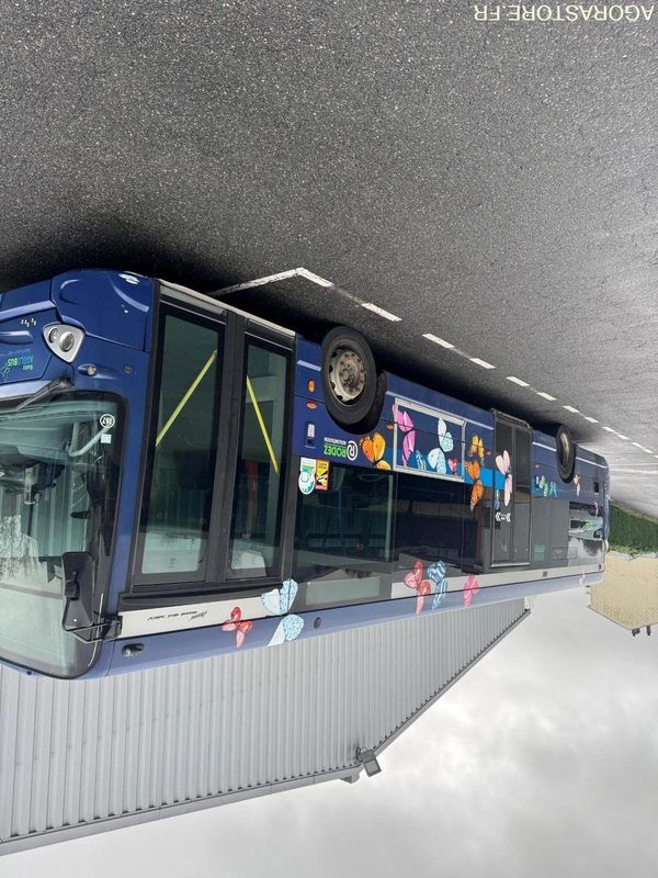 Prodaje se HeuliezBus GX327 gradski autobus na aukciji