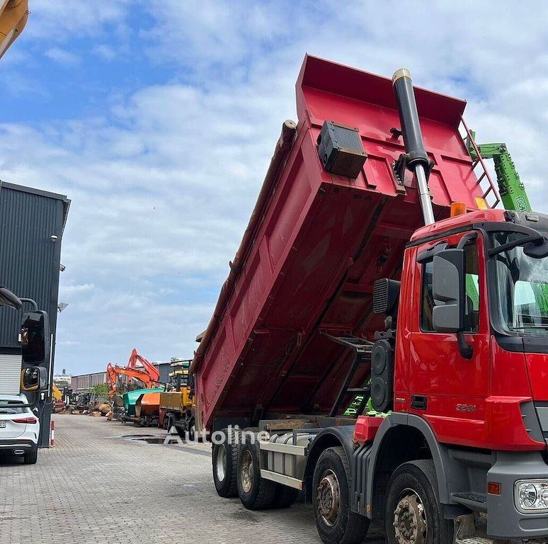 Mercedes-Benz ATM karoserija kipera