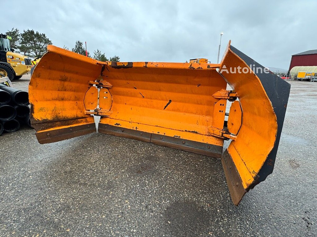 Prodaje se Gjerstad Andre Gjerstad 4300 - U-Plog / Klappvingeskjær raonik za sneg na aukciji