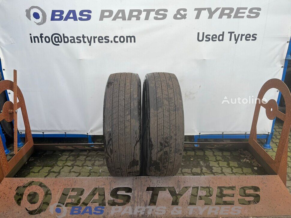 Continental Continental 315/70R22.5 EfficientPro HS5 used set guma za kamione