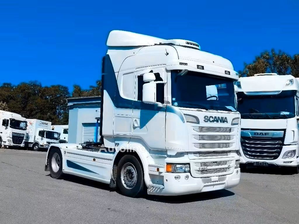 Scania R 520 * V8 *Retarder*Standklima*Navi* tegljač