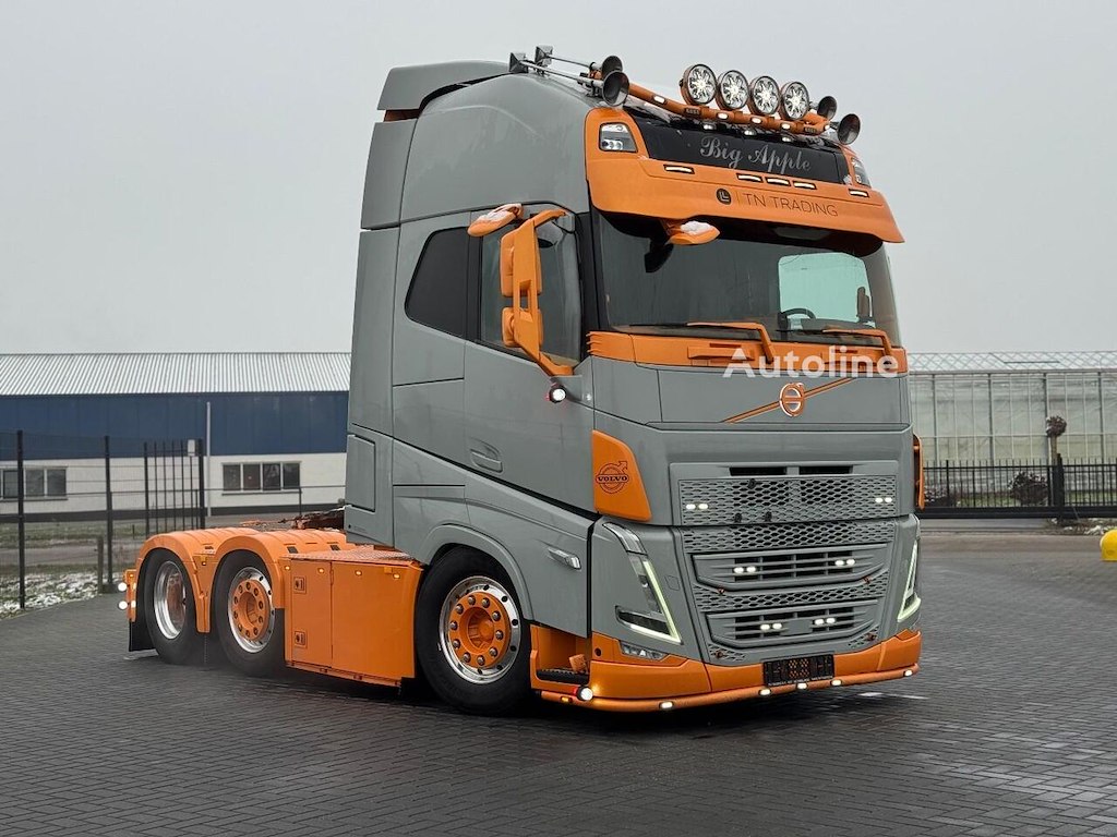 Volvo FH 13.500XL SHOW TRUCK, INTERIOR, STEERING FRONT RUNNER, XL, LOW tegljač