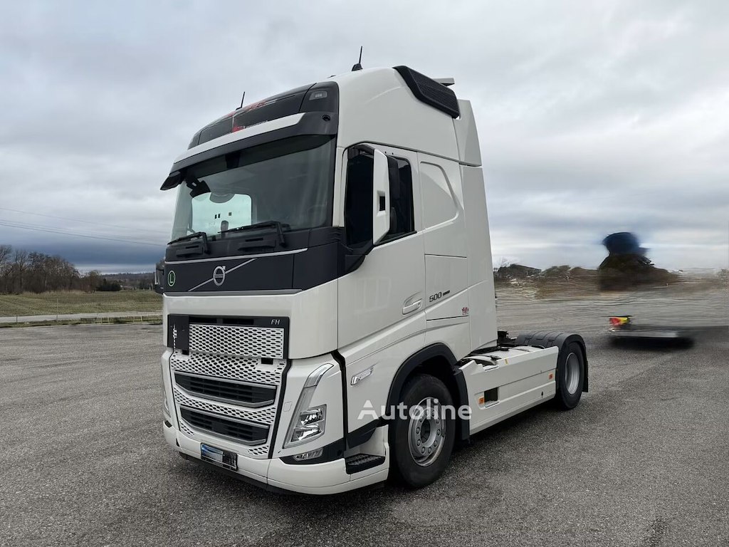 Volvo FH 500 XL in ADR, km 187.000 tegljač