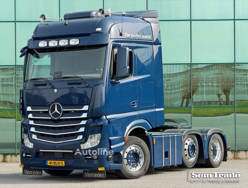 Mercedes-Benz Actros 963-4-D tegljač