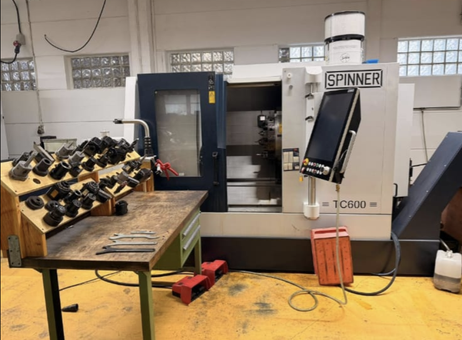 CNC strug SPINNER TC 600 85MC