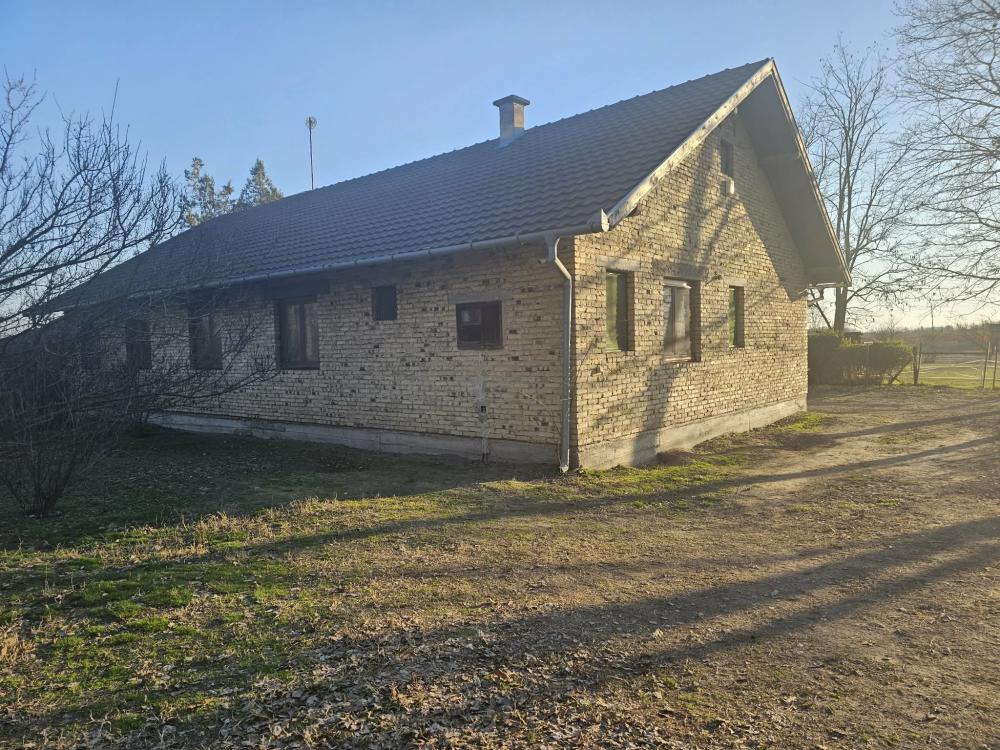 Porodična kuća Farma - Veliki Radanovac ID#1789
120.000 €