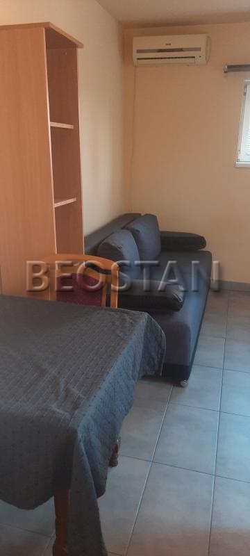Zemun - Pregrevica #63389
320 €