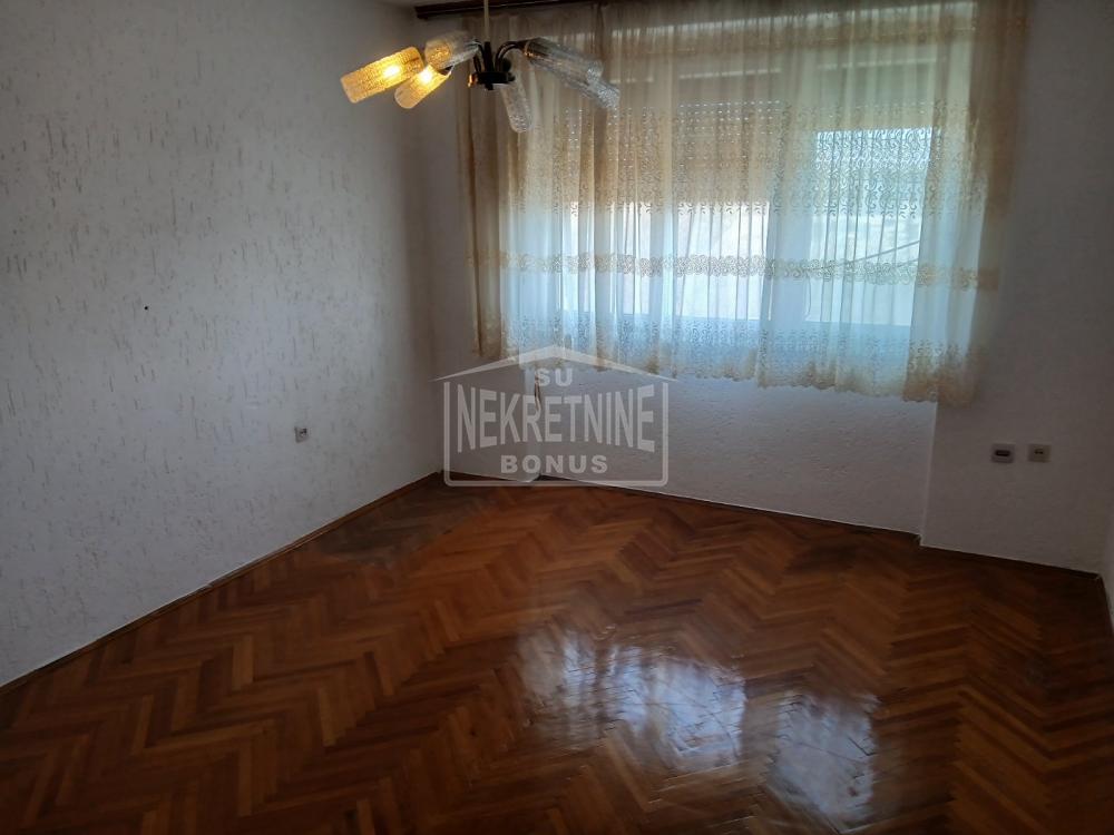 Subotica-Kertvaroš-prodaje se dvosoban stan ID#2086
60.000 €