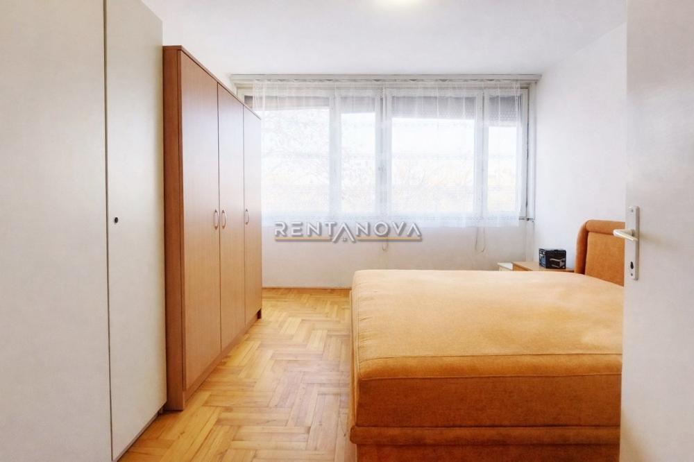 Braće Jerković, 53 m2, uknjižen, adaptibilan u 2.5 ID#1002
145.000 €